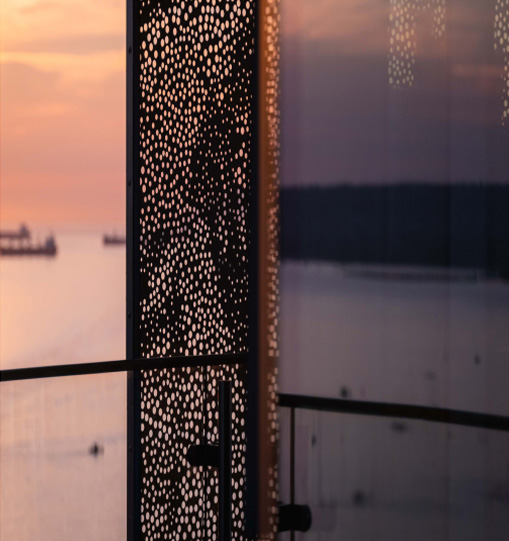 1245 Harwood – Mondivan