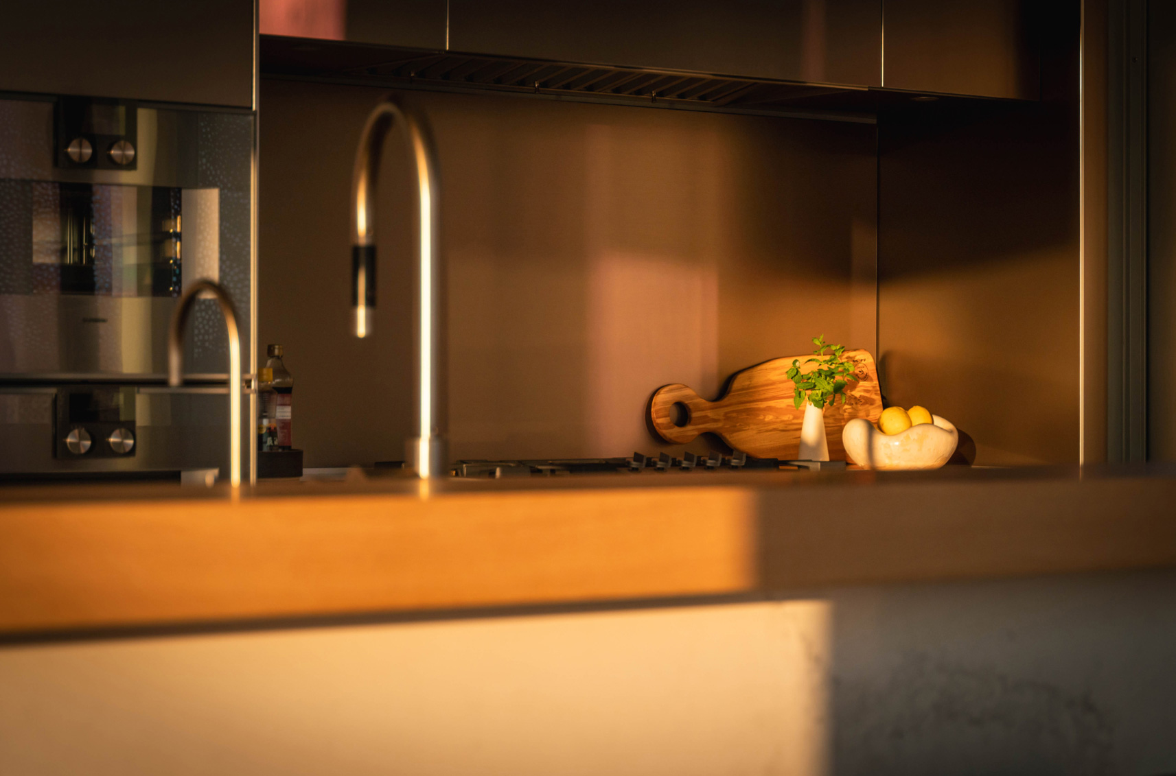 1245 Harwood – Mondivan